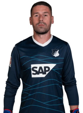 PHILIPP PENTKE - Rinat Sport